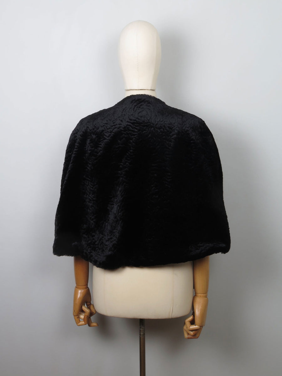 Vintage Black Velvet Cape One Size